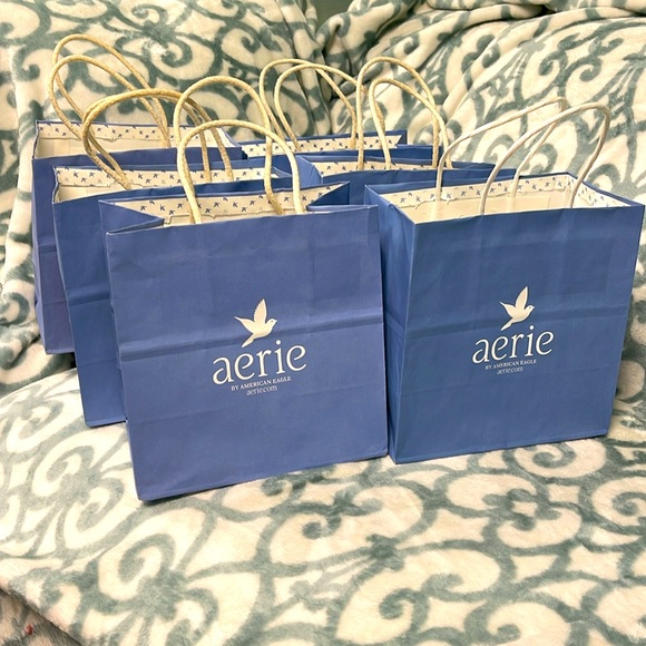 aerie | Bags | Set Of 6 Aerie By American Eagle Small Paper Logo ...